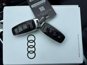Black Audi E-Tron 2022 in Vilnius, with an engine capacity of 0.00 L and mileage of 53 thousand km for 31300 €, photo 37 on AUTOMOTO.COM.LV