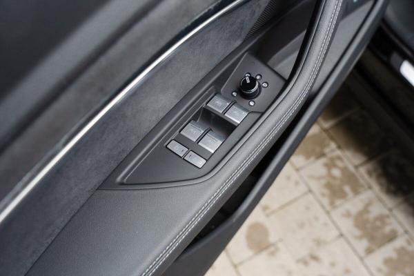 Melns Audi E-Tron 2022 Mārupe, ar dzinēja tilpumu 0.00 L un nobraukumu 18 tūkst. km par 47200 €, foto 8 vietnē AUTOMOTO.COM.LV