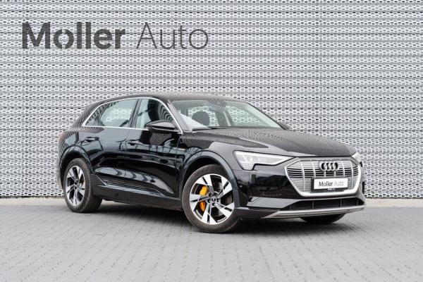 Melns Audi E-Tron 2022 Mārupe, ar dzinēja tilpumu 0.00 L un nobraukumu 74 tūkst. km par 35950 €, foto 2 vietnē AUTOMOTO.COM.LV