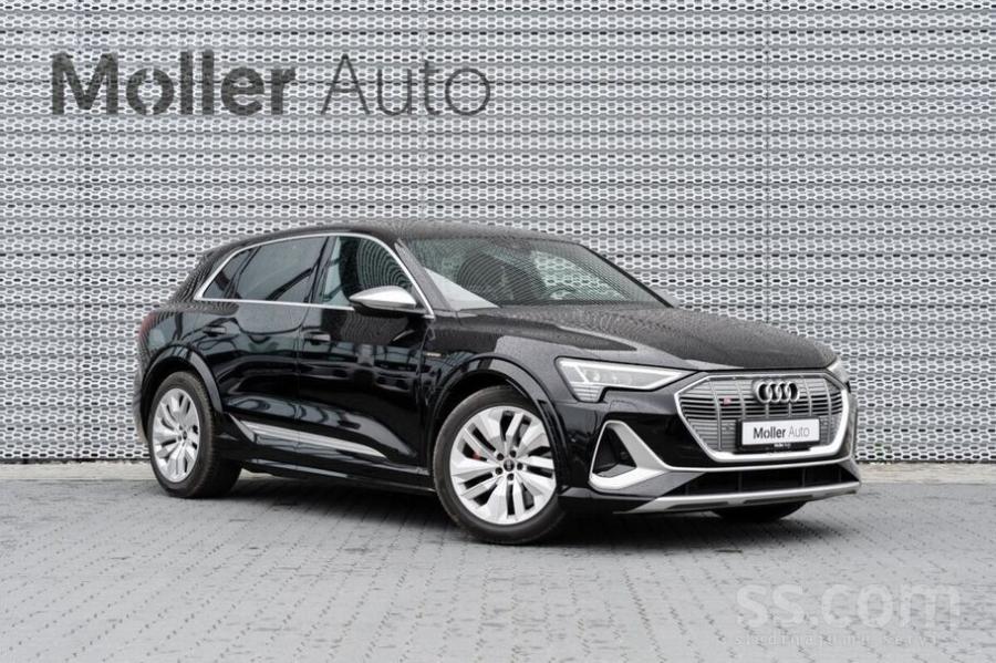 Черный Ауди E-Tron 2022 в Рига, объемом двигателя 0.00 л и пробегом 18 тыс. км за 47200 €, фото 3 на AUTOMOTO.COM.LV