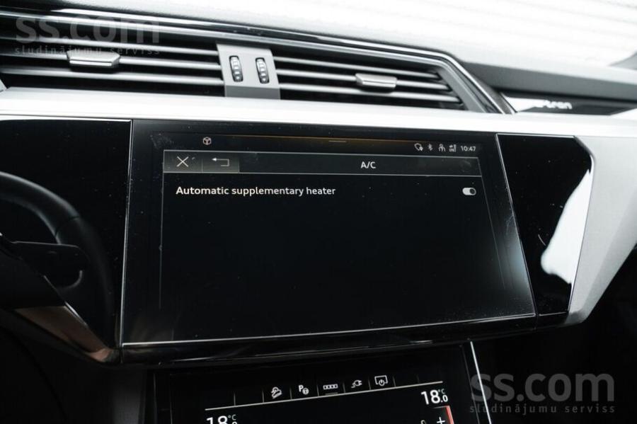 Черный Ауди E-Tron 2022 в Рига, объемом двигателя 0.00 л и пробегом 18 тыс. км за 47200 €, фото 21 на AUTOMOTO.COM.LV