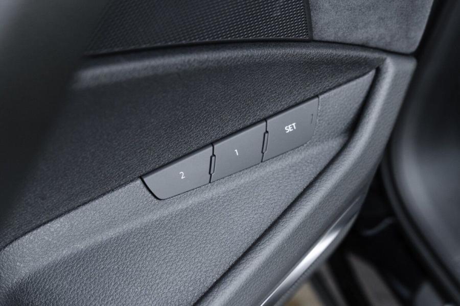 Melns Audi E-Tron 2022 Mārupe, ar dzinēja tilpumu 0.00 L un nobraukumu 50 tūkst. km par 46100 €, foto 9 vietnē AUTOMOTO.COM.LV