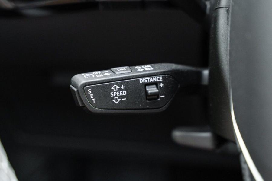 Melns Audi E-Tron 2022 Mārupe, ar dzinēja tilpumu 0.00 L un nobraukumu 50 tūkst. km par 46100 €, foto 19 vietnē AUTOMOTO.COM.LV
