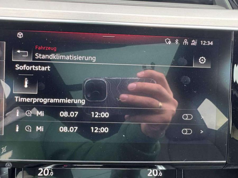 Melns Audi E-Tron 2022 Viļņa, ar dzinēja tilpumu 0.00 L un nobraukumu 135 tūkst. km par 34200 €, foto 26 vietnē AUTOMOTO.COM.LV
