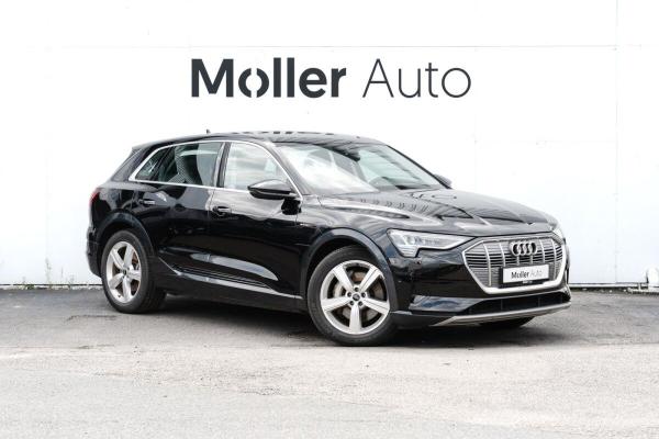 Melns Audi E-Tron 2022 Rīga, ar dzinēja tilpumu 0.00 L un nobraukumu 43 tūkst. km par 35950 €, foto 6 vietnē AUTOMOTO.COM.LV