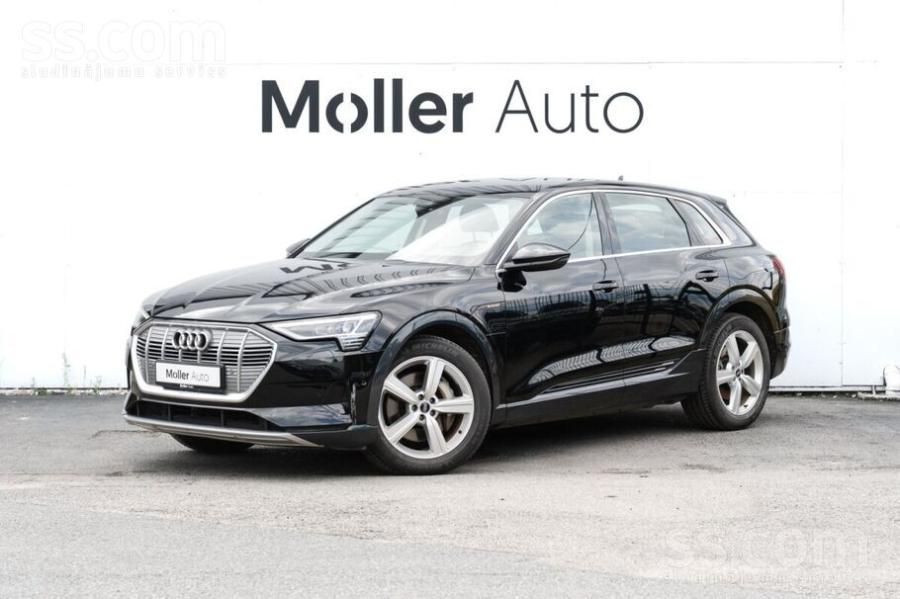 Black Audi E-Tron 2022 in Riga, with an engine capacity of 0.00 L and mileage of 43 thousand km for 35950 €, photo 1 on AUTOMOTO.COM.LV