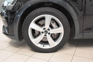 Black Audi E-Tron 2022 in Riga, with an engine capacity of 0.00 L and mileage of 125 thousand km for 30990 €, photo 12 on AUTOMOTO.COM.LV