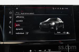 Black Audi E-Tron 2022 in Riga, with an engine capacity of 0.00 L and mileage of 125 thousand km for 30990 €, photo 28 on AUTOMOTO.COM.LV