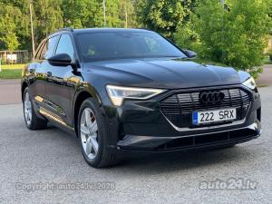 Melns Audi E-Tron 2022 Tallina, ar dzinēja tilpumu 0.00 L un nobraukumu 175 tūkst. km par 29500 €, foto 3 vietnē AUTOMOTO.COM.LV