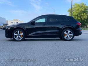 Melns Audi E-Tron 2022 Tallina, ar dzinēja tilpumu 0.00 L un nobraukumu 175 tūkst. km par 29500 €, foto 6 vietnē AUTOMOTO.COM.LV