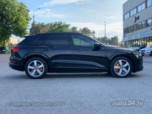 Melns Audi E-Tron 2022 Tallina, ar dzinēja tilpumu 0.00 L un nobraukumu 175 tūkst. km par 29500 €, foto 7 vietnē AUTOMOTO.COM.LV
