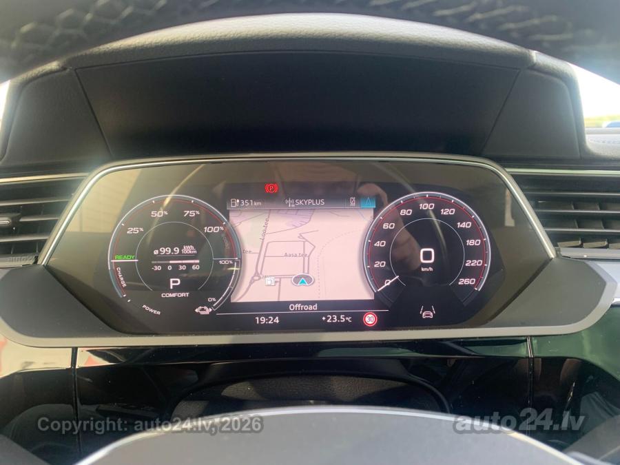 Melns Audi E-Tron 2022 Tallina, ar dzinēja tilpumu 0.00 L un nobraukumu 175 tūkst. km par 29500 €, foto 17 vietnē AUTOMOTO.COM.LV