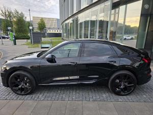 Black Audi E-Tron 2022 in Vilnius, with an engine capacity of 0.00 L and mileage of 55 thousand km for 39990 €, photo 4 on AUTOMOTO.COM.LV