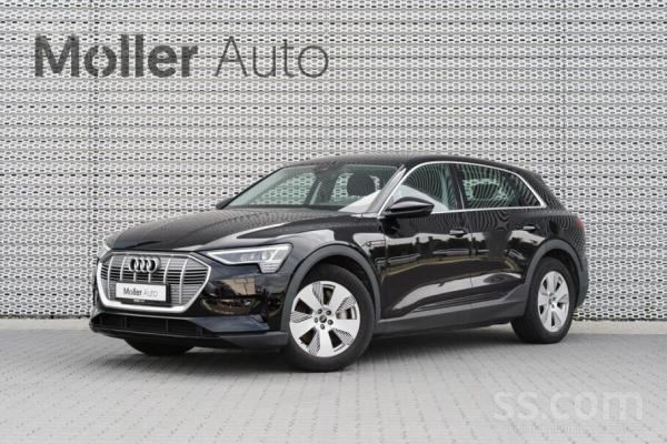 Black Audi E-Tron 2022 in Riga, with an engine capacity of 0.00 L and mileage of 61 thousand km for 34150 €, photo 1 on AUTOMOTO.COM.LV