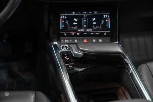 Черный Ауди E-Tron 2022 в Вильнюс, объемом двигателя 0.00 л и пробегом 58 тыс. км за 28700 €, фото 19 на AUTOMOTO.COM.LV