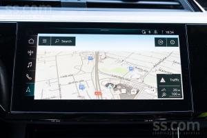 Black Audi E-Tron 2022 in Riga, with an engine capacity of 0.00 L and mileage of 30 thousand km for 42950 €, photo 14 on AUTOMOTO.COM.LV