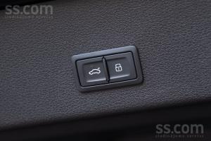 Black Audi E-Tron 2022 in Riga, with an engine capacity of 0.00 L and mileage of 30 thousand km for 42950 €, photo 19 on AUTOMOTO.COM.LV