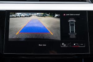 Melns Audi E-Tron 2022 Rīga, ar dzinēja tilpumu 0.00 L un nobraukumu 35 tūkst. km par 35500 €, foto 23 vietnē AUTOMOTO.COM.LV