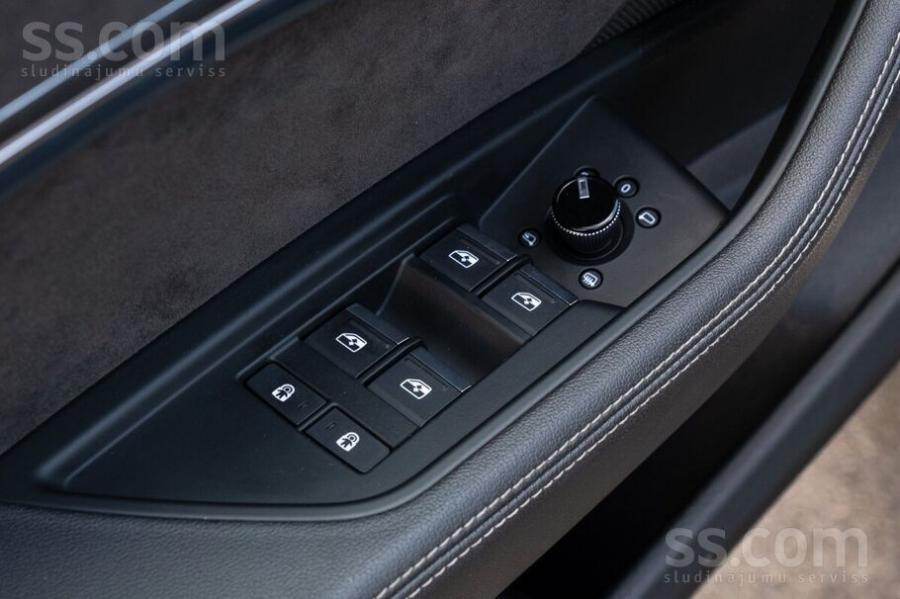 Black Audi E-Tron 2022 in Riga, with an engine capacity of 0.00 L and mileage of 35 thousand km for 35500 €, photo 14 on AUTOMOTO.COM.LV