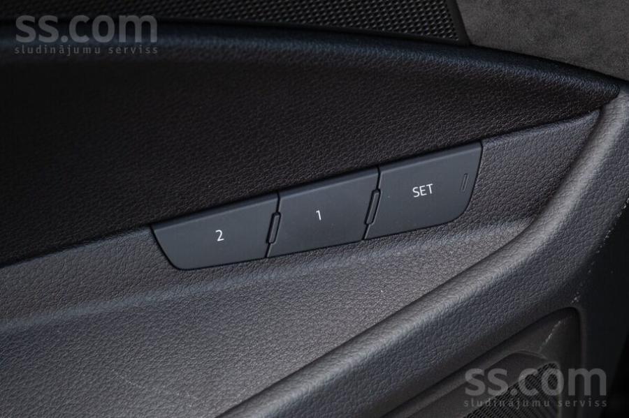 Black Audi E-Tron 2022 in Riga, with an engine capacity of 0.00 L and mileage of 35 thousand km for 35500 €, photo 15 on AUTOMOTO.COM.LV
