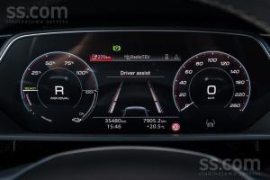 Black Audi E-Tron 2022 in Riga, with an engine capacity of 0.00 L and mileage of 35 thousand km for 35500 €, photo 20 on AUTOMOTO.COM.LV