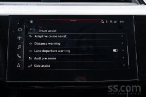 Black Audi E-Tron 2022 in Riga, with an engine capacity of 0.00 L and mileage of 35 thousand km for 35500 €, photo 22 on AUTOMOTO.COM.LV