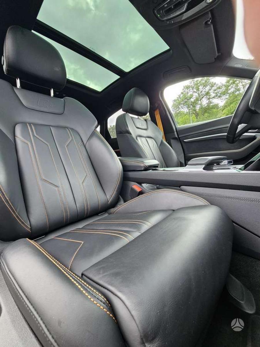Black Audi E-Tron 2022 in Vilnius, with an engine capacity of 0.00 L and mileage of 79 thousand km for 36900 €, photo 17 on AUTOMOTO.COM.LV
