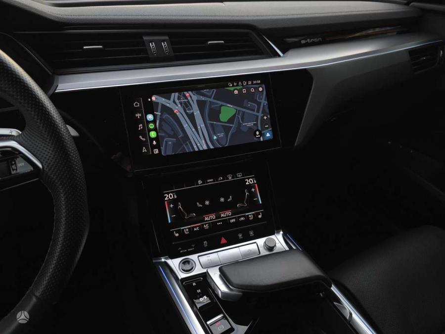 Черный Ауди E-Tron 2022 в Вильнюс, объемом двигателя 0.00 л и пробегом 55 тыс. км за 39800 €, фото 17 на AUTOMOTO.COM.LV