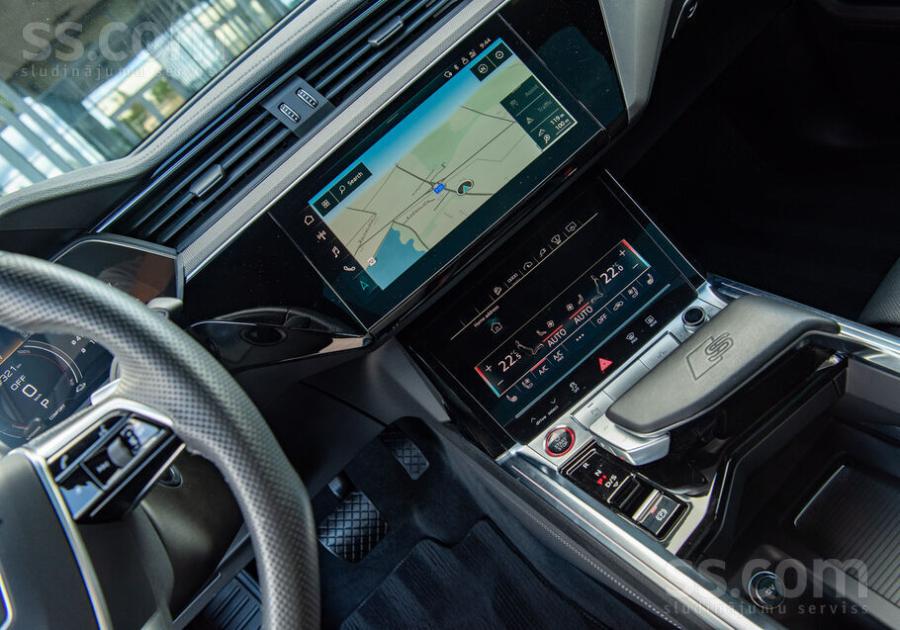 Черный Ауди E-Tron 2022 в Цесис, объемом двигателя 0.00 л и пробегом 38 тыс. км за 45375 €, фото 29 на AUTOMOTO.COM.LV