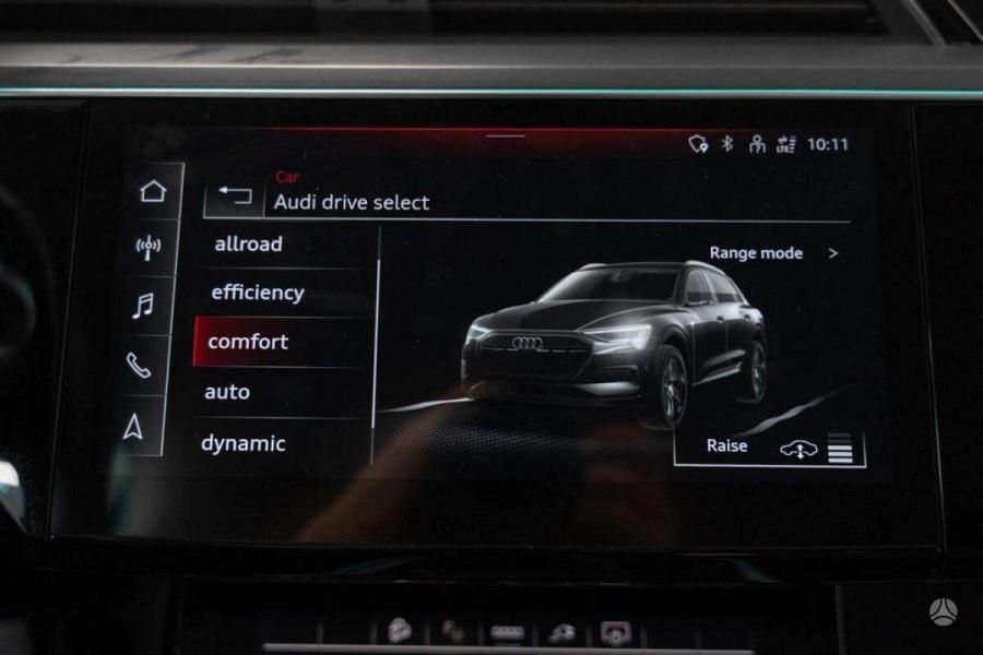 Черный Ауди E-Tron 2022 в Вильнюс, объемом двигателя 0.00 л и пробегом 58 тыс. км за 27900 €, фото 16 на AUTOMOTO.COM.LV