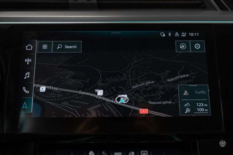 Черный Ауди E-Tron 2022 в Вильнюс, объемом двигателя 0.00 л и пробегом 58 тыс. км за 27900 €, фото 17 на AUTOMOTO.COM.LV