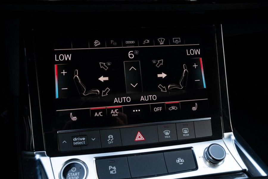 Melns Audi E-Tron 2022 Rīga, ar dzinēja tilpumu 0.00 L un nobraukumu 60 tūkst. km par 31900 €, foto 26 vietnē AUTOMOTO.COM.LV
