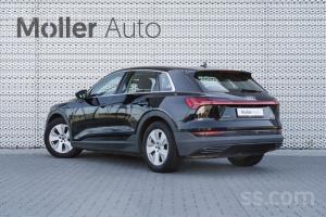 Melns Audi E-Tron 2022 Rīga, ar dzinēja tilpumu 0.00 L un nobraukumu 133 tūkst. km par 27800 €, foto 4 vietnē AUTOMOTO.COM.LV