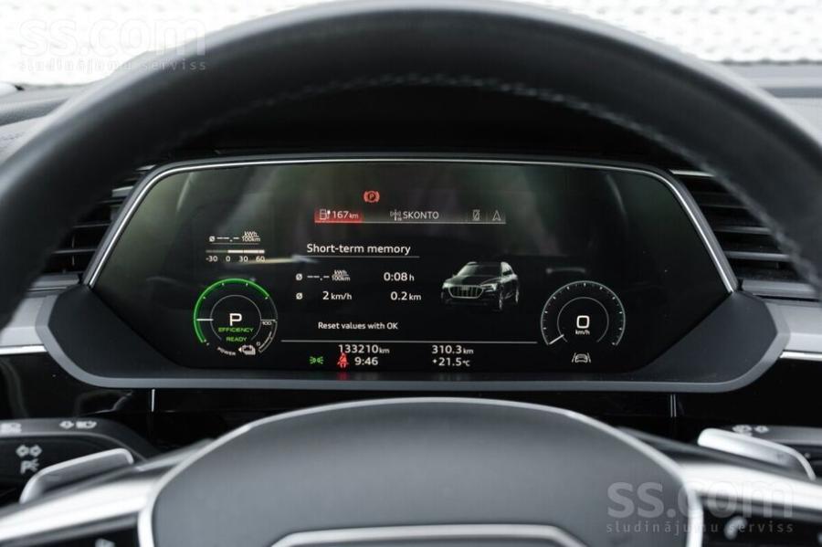 Melns Audi E-Tron 2022 Rīga, ar dzinēja tilpumu 0.00 L un nobraukumu 133 tūkst. km par 27800 €, foto 15 vietnē AUTOMOTO.COM.LV