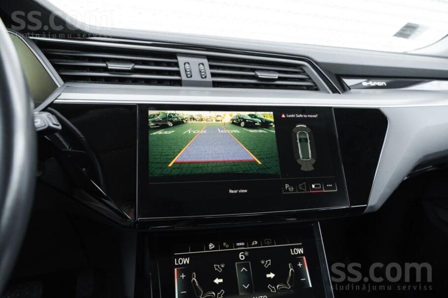 Melns Audi E-Tron 2022 Rīga, ar dzinēja tilpumu 0.00 L un nobraukumu 133 tūkst. km par 27800 €, foto 18 vietnē AUTOMOTO.COM.LV