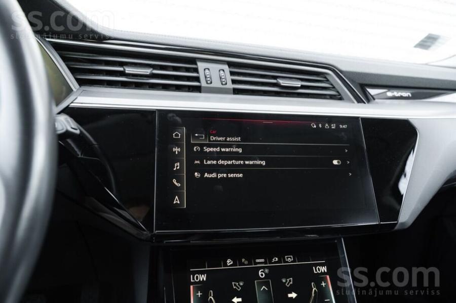 Melns Audi E-Tron 2022 Rīga, ar dzinēja tilpumu 0.00 L un nobraukumu 133 tūkst. km par 27800 €, foto 27 vietnē AUTOMOTO.COM.LV