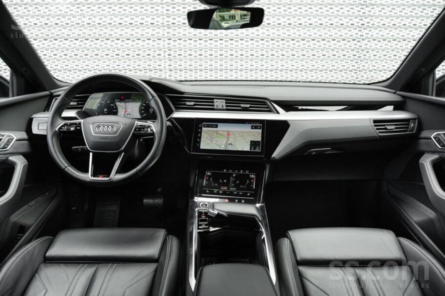 Melns Audi E-Tron 2022 Rīga, ar dzinēja tilpumu 0.00 L un nobraukumu 74 tūkst. km par 39300 €, foto 7 vietnē AUTOMOTO.COM.LV