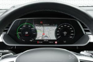 Melns Audi E-Tron 2022 Rīga, ar dzinēja tilpumu 0.00 L un nobraukumu 74 tūkst. km par 39300 €, foto 20 vietnē AUTOMOTO.COM.LV