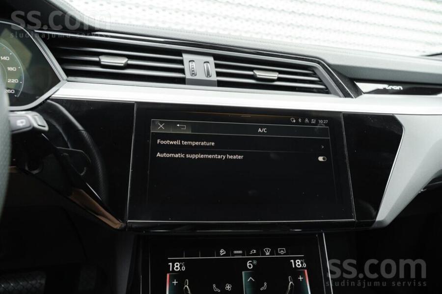 Melns Audi E-Tron 2022 Rīga, ar dzinēja tilpumu 0.00 L un nobraukumu 74 tūkst. km par 39300 €, foto 22 vietnē AUTOMOTO.COM.LV
