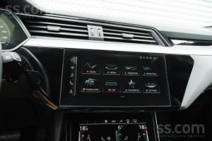 Melns Audi E-Tron 2022 Rīga, ar dzinēja tilpumu 0.00 L un nobraukumu 74 tūkst. km par 39300 €, foto 23 vietnē AUTOMOTO.COM.LV