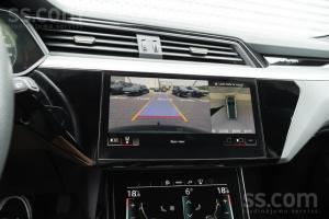 Melns Audi E-Tron 2022 Rīga, ar dzinēja tilpumu 0.00 L un nobraukumu 74 tūkst. km par 39300 €, foto 32 vietnē AUTOMOTO.COM.LV