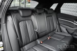 Melns Audi E-Tron 2022 Rīga, ar dzinēja tilpumu 0.00 L un nobraukumu 74 tūkst. km par 39300 €, foto 35 vietnē AUTOMOTO.COM.LV