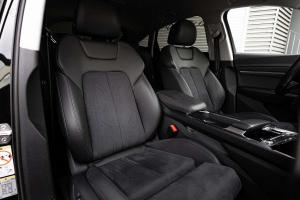 Black Audi E-Tron 2022 in Vilnius, with an engine capacity of 0.00 L and mileage of 45 thousand km for 36900 €, photo 32 on AUTOMOTO.COM.LV