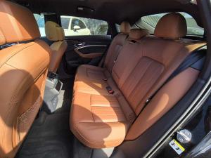 Melns Audi E-Tron 2022 Viļņa, ar dzinēja tilpumu 0.00 L un nobraukumu 65 tūkst. km par 17900 €, foto 10 vietnē AUTOMOTO.COM.LV