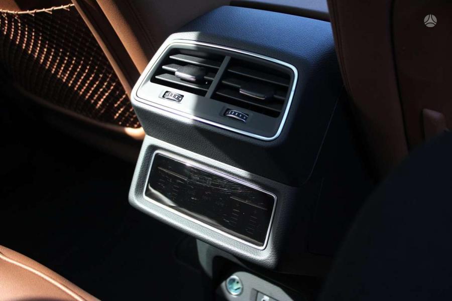 Melns Audi E-Tron 2022 Viļņa, ar dzinēja tilpumu 0.00 L un nobraukumu 65 tūkst. km par 17900 €, foto 23 vietnē AUTOMOTO.COM.LV