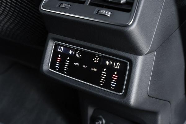 Melns Audi E-Tron 2022 Rīga, ar dzinēja tilpumu 0.00 L un nobraukumu 86 tūkst. km par 35950 €, foto 9 vietnē AUTOMOTO.COM.LV