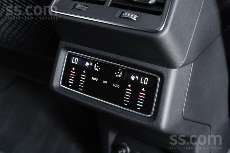 Black Audi E-Tron 2022 in Riga, with an engine capacity of 0.00 L and mileage of 86 thousand km for 35950 €, photo 10 on AUTOMOTO.COM.LV