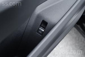 Black Audi E-Tron 2022 in Riga, with an engine capacity of 0.00 L and mileage of 86 thousand km for 35950 €, photo 15 on AUTOMOTO.COM.LV