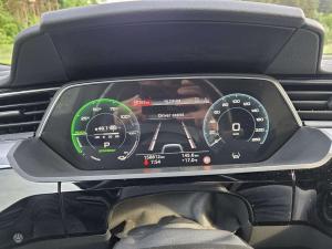 Melns Audi E-Tron 2022 Viļņa, ar dzinēja tilpumu 0.00 L un nobraukumu 163 tūkst. km par 29544 €, foto 22 vietnē AUTOMOTO.COM.LV