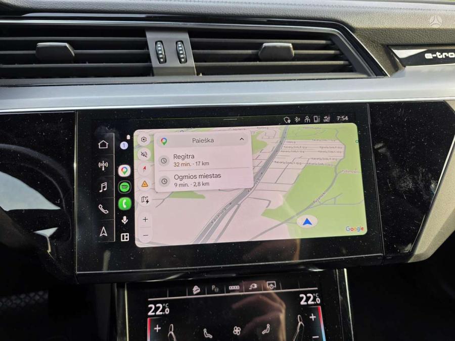 Melns Audi E-Tron 2022 Viļņa, ar dzinēja tilpumu 0.00 L un nobraukumu 163 tūkst. km par 29544 €, foto 24 vietnē AUTOMOTO.COM.LV